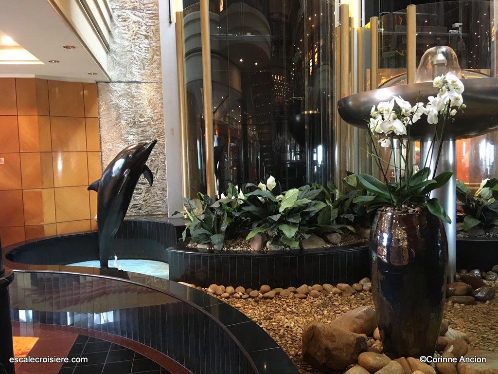 Norwegian Spirit – Atrium Grand Centrum | Escale croisière