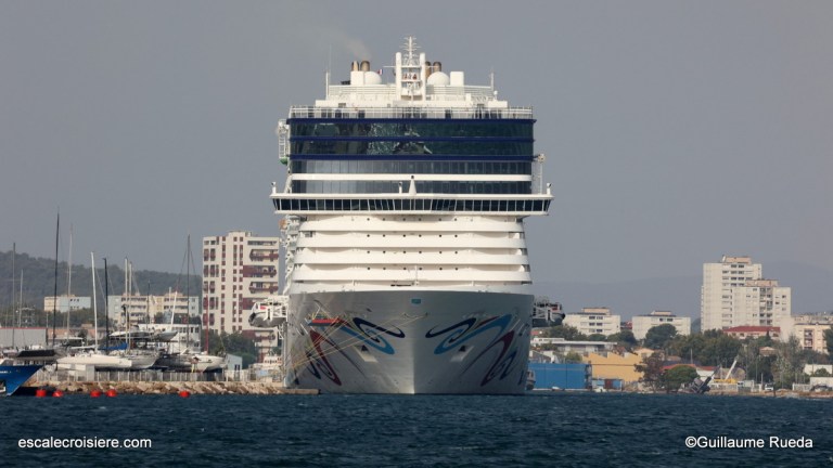 Norwegian Epic : une escale inaugurale sous le signe du Rugby à Toulon ...
